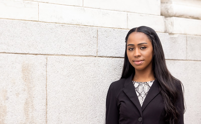 Employee Spotlight: Simone Lopes | BankFive